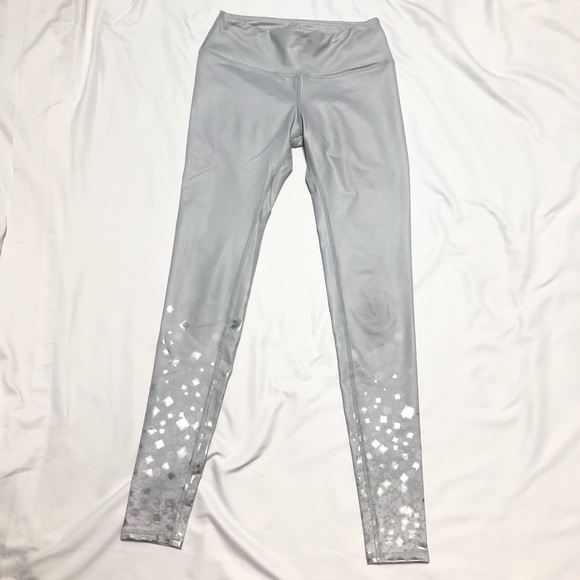 ALO Yoga | Pants & Jumpsuits | Alo Silvergray Sparkle Yoga Pants | Poshmark